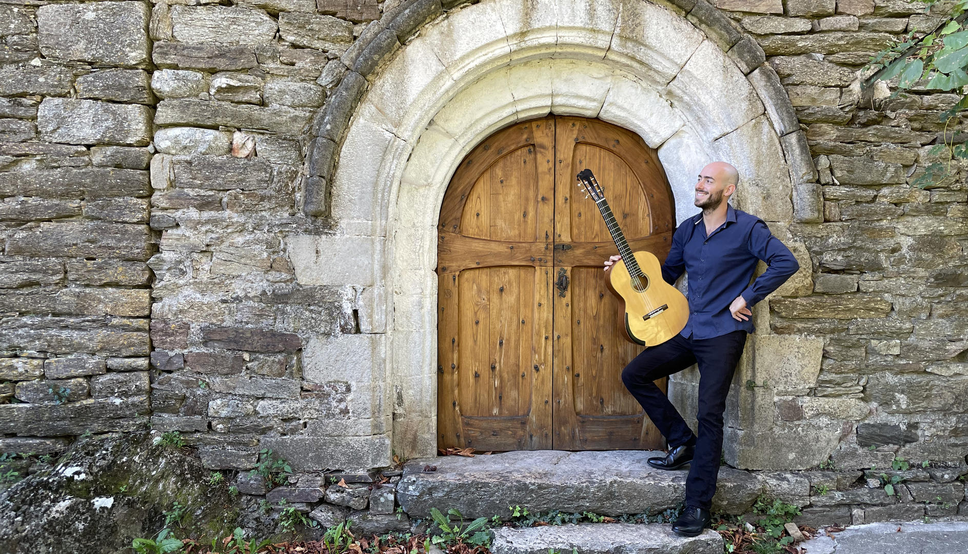 Concert de guitare espagnole et sud-américaine avec Robin Maxime à la Basilique de Beaune le ...