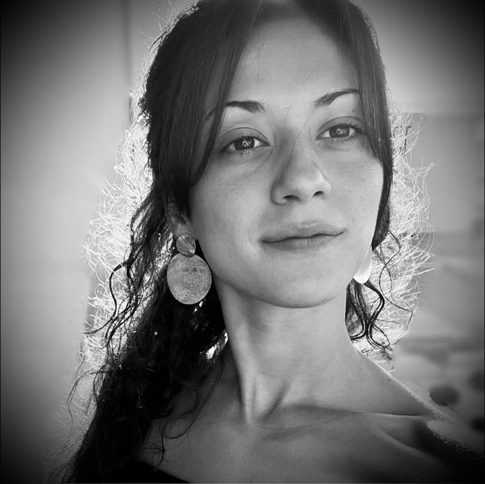 Ancienne conseillère funéraire chez ROC ECLERC, Laura REBIMBA passe du ...