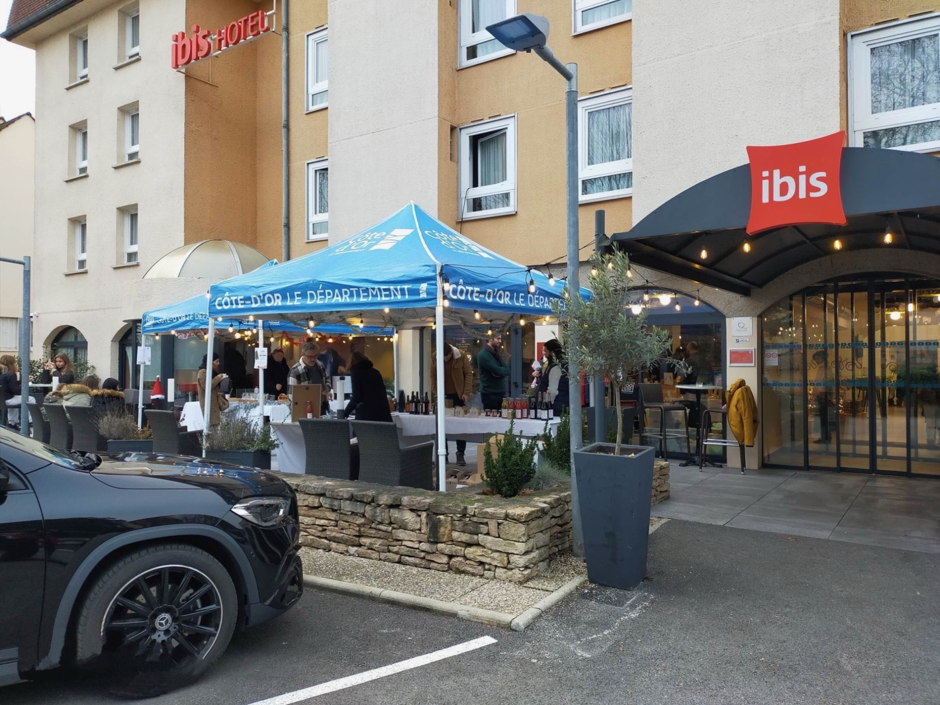 Beaune - L’Hôtel Ibis Centre joue la carte du « Savoir-Faire 100 % Côte ...