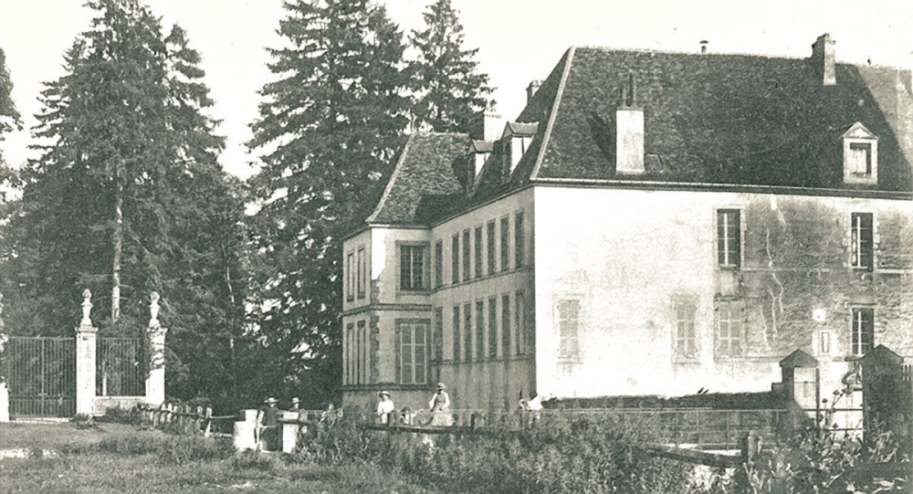 Le Château de Gilly - Un voyage à travers le temps et l'histoire ...